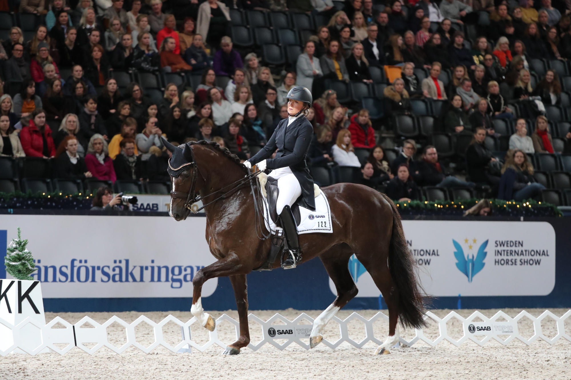 Kolla klippet: Due-Boje rider rodeo i Omaha - Ridsport