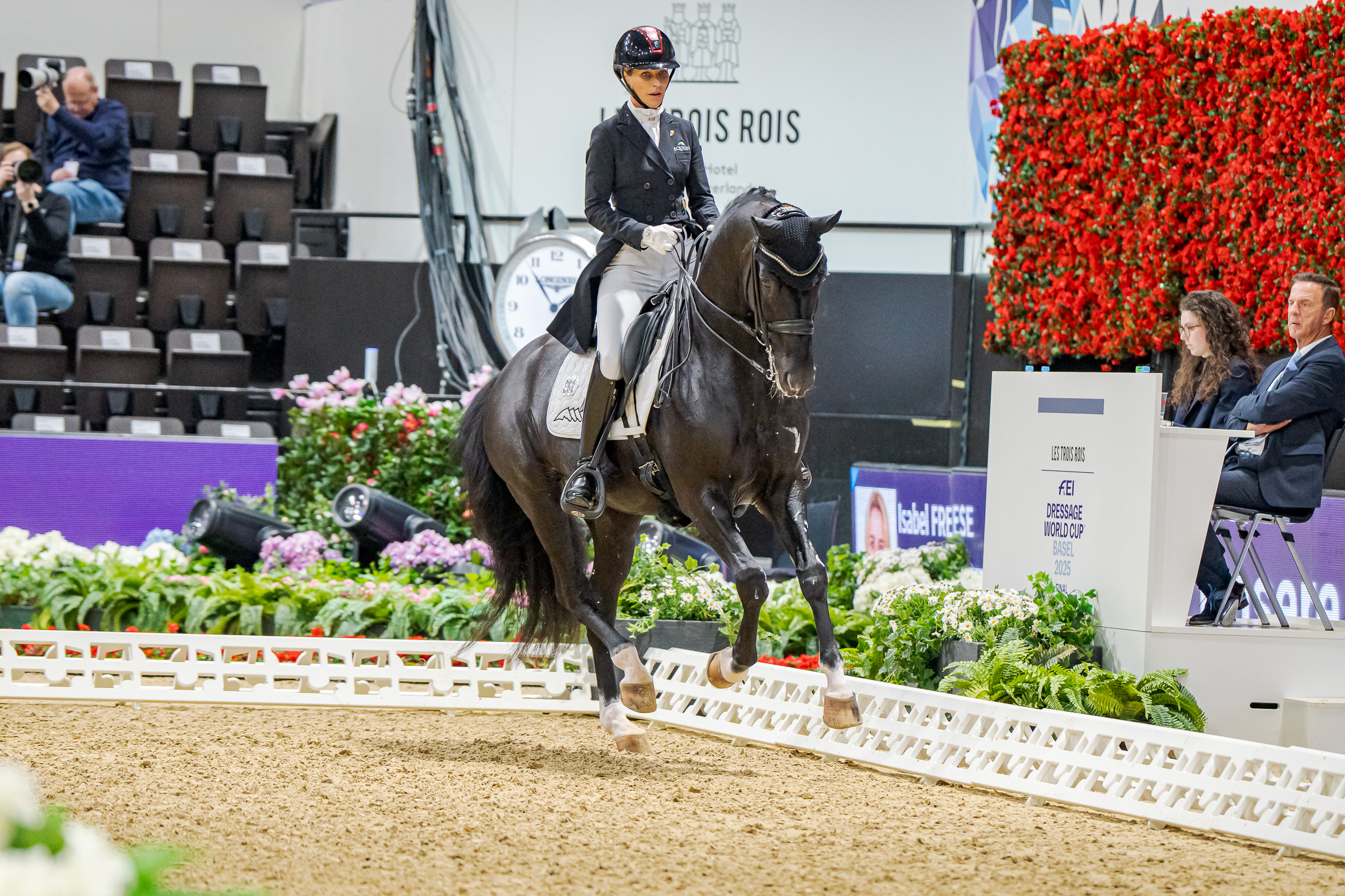 Isabel Freeses succésäsong med Total Hope efter operationen - Ridsport