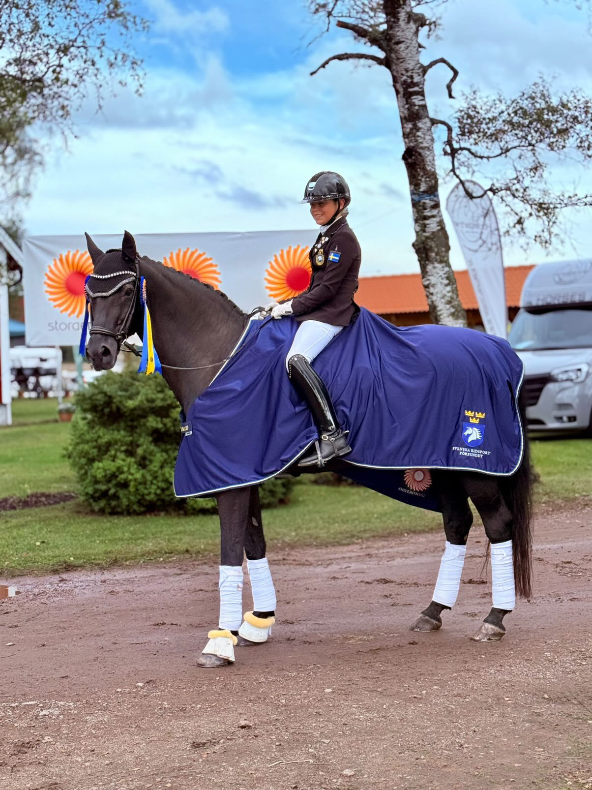 Dubbla vinster för Engla Svärd vid fullspäckad dressyrhelg - Ridsport